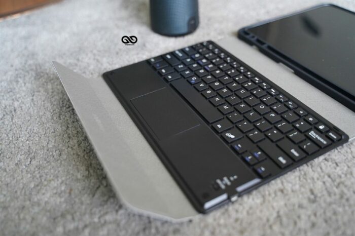 iPad Air 4 Smart Keyboard Case with touch pad - Starelabs® India