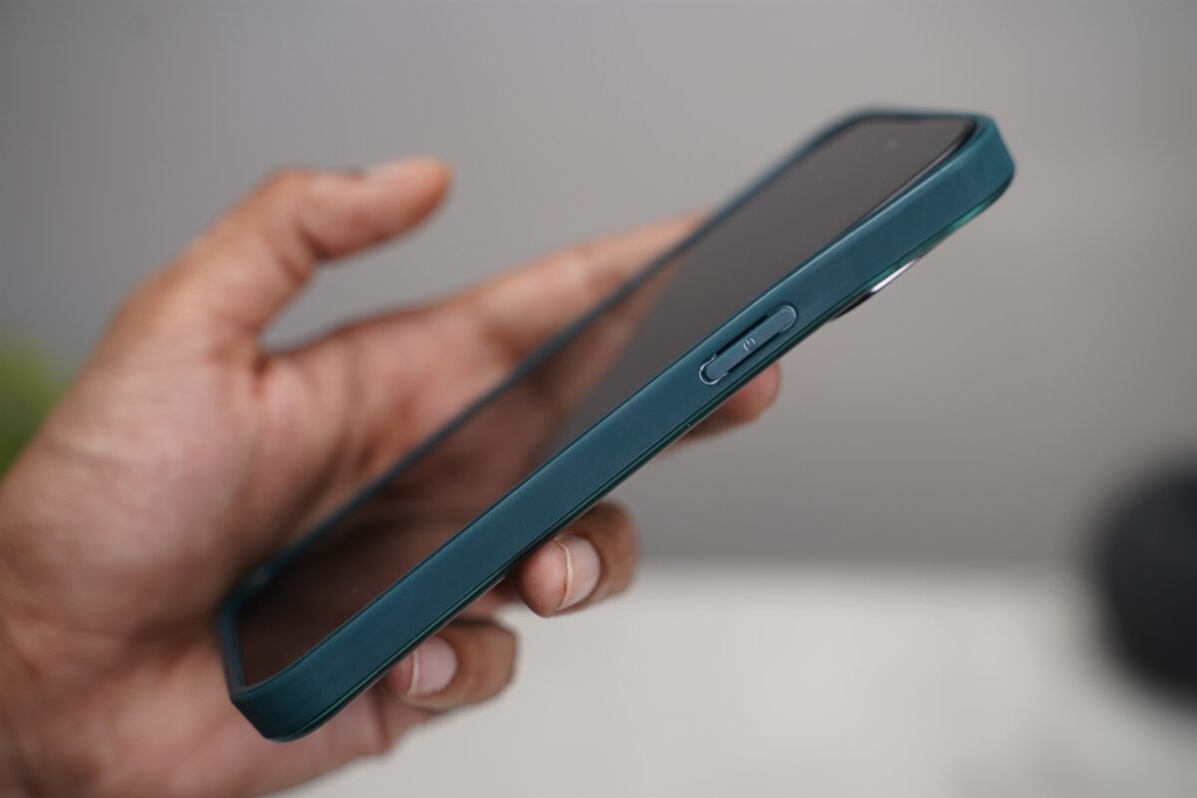 Magsafe Matte Finish Case with Kickstand Ring Feature - Starelabs® India