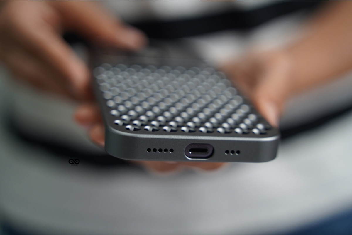 Aero Mesh Metallic Case - Starelabs® India