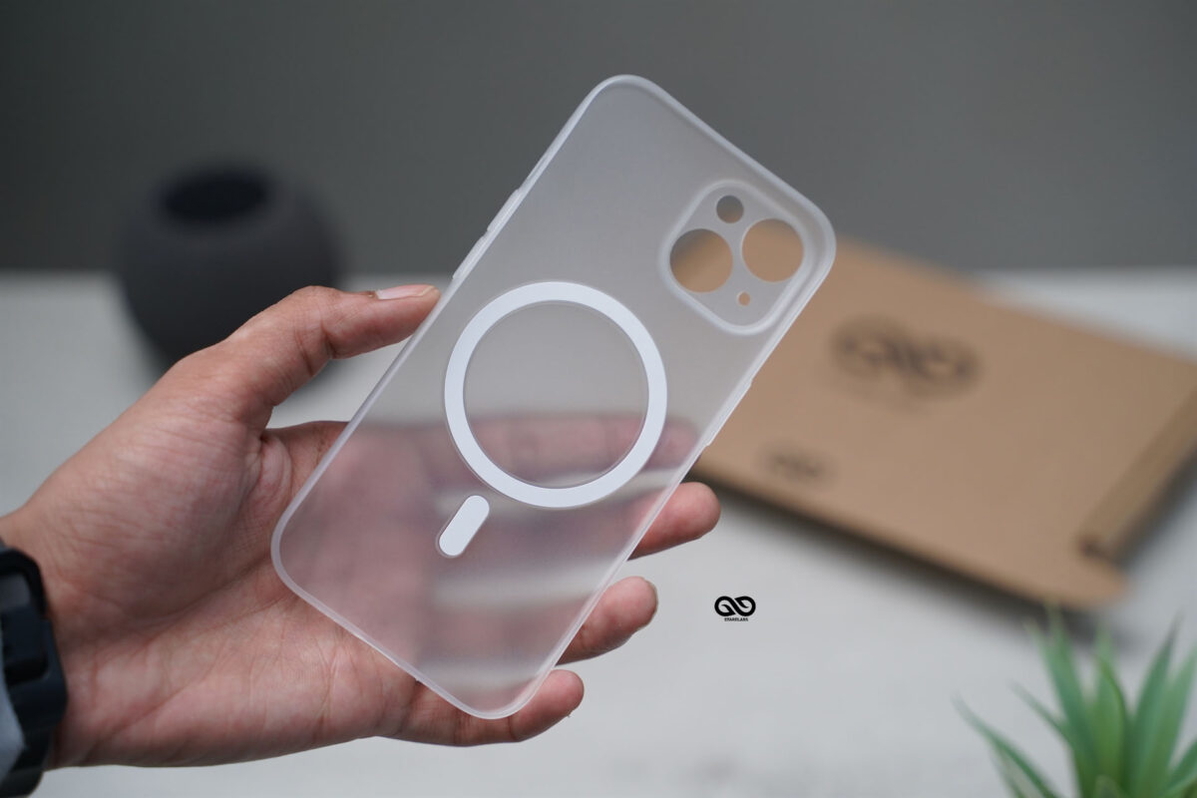 Magsafe ultra thin case 14 series - Starelabs® India