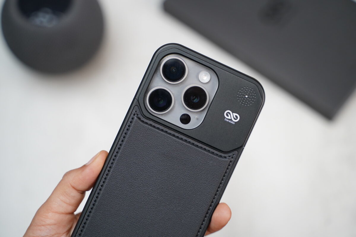 Magsafe Vegan Leather Case With Titanium Frame