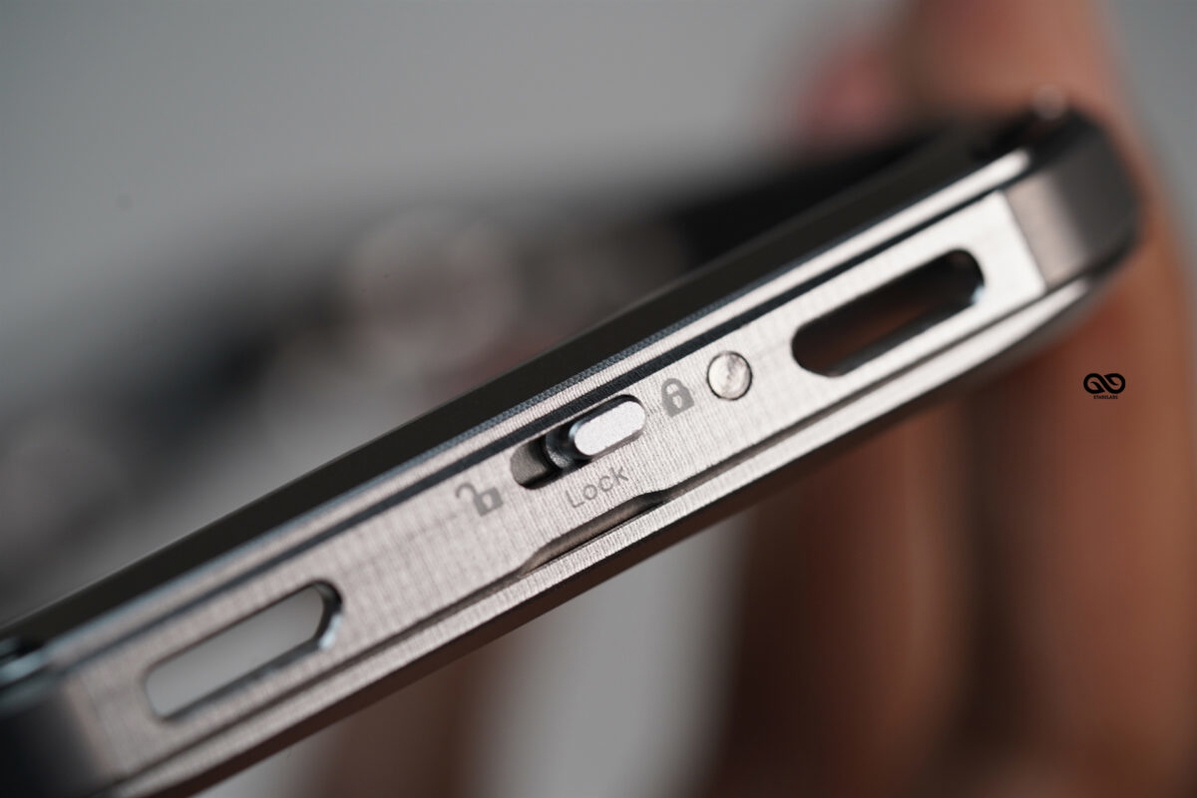 Titanium Shield Pro Bumper for iPhone 15 Pro/15 Pro Max - Aero Mesh Metallic Case