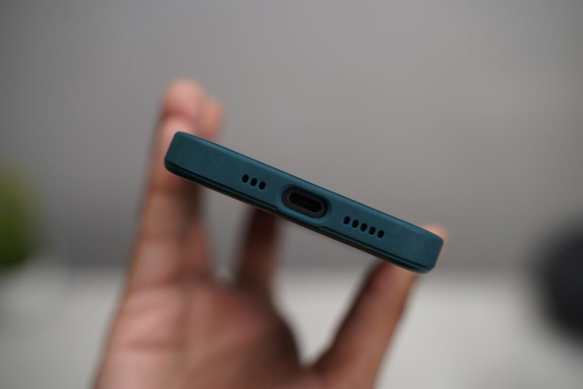 Magsafe Matte Finish Case with Kickstand Ring Feature - Starelabs® India