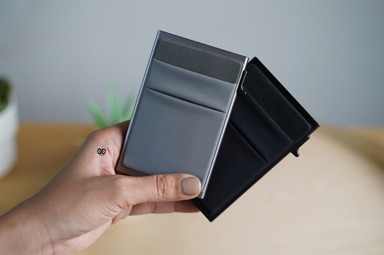 Minimalist Pop Up Credit Card Holder - Starelabs® India